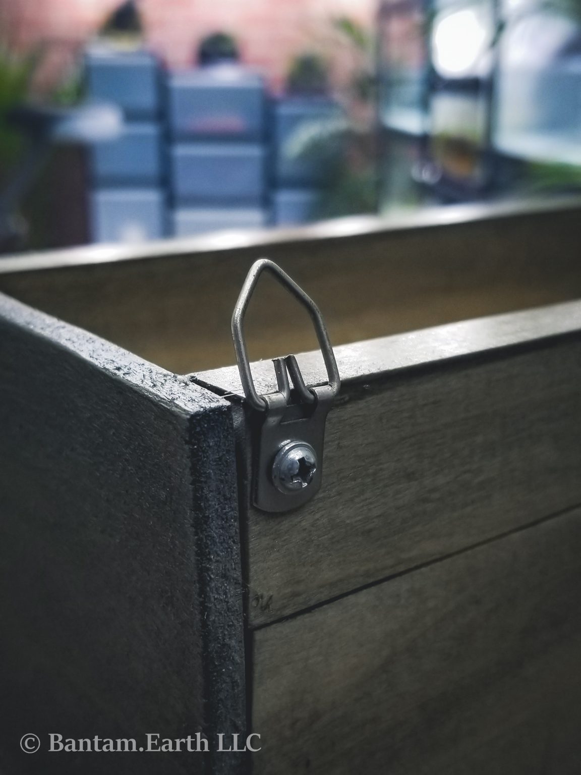 DIY Mini Indoor Planter Box With Built In Drainage Tray - Bantam.Earth